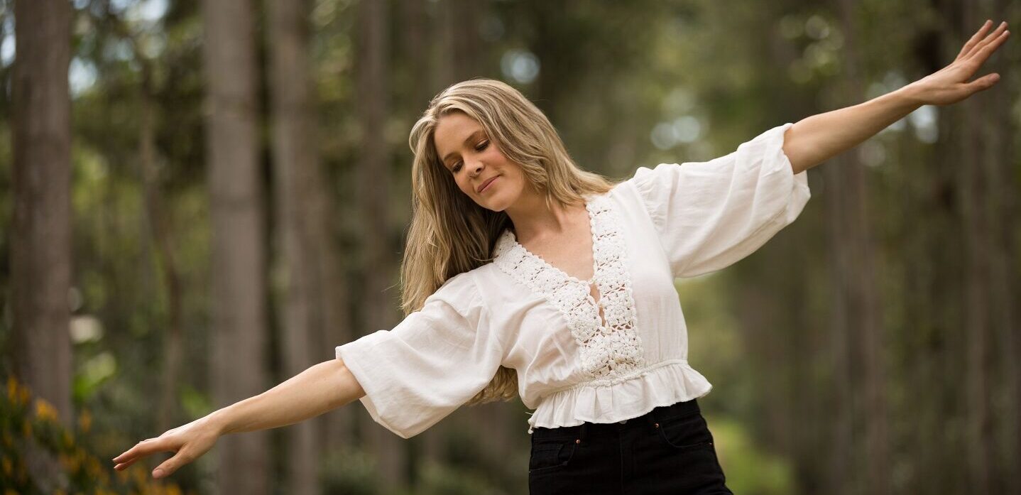 BIO – Katie James Music